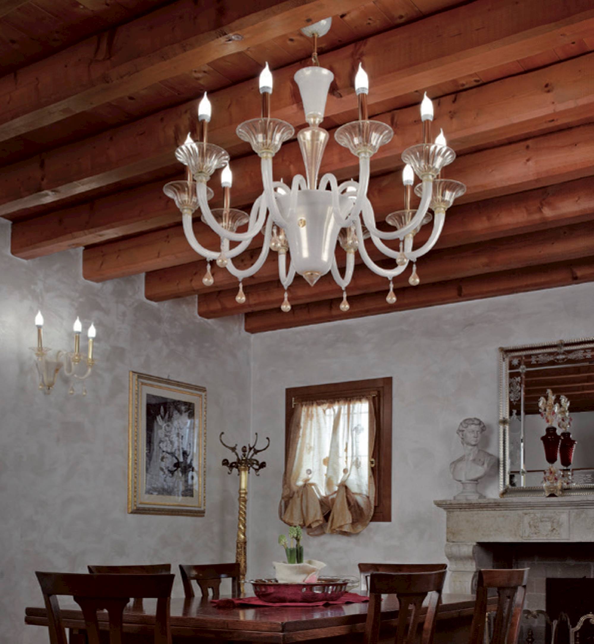 Vetreria Artistica Rosa Reame 10-Lights White Pastel With Gold and Cry ...